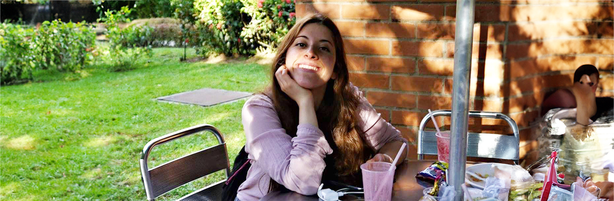 Liz Zárate Luengas, egresada de la maestría en Sociología, fue admitida ...